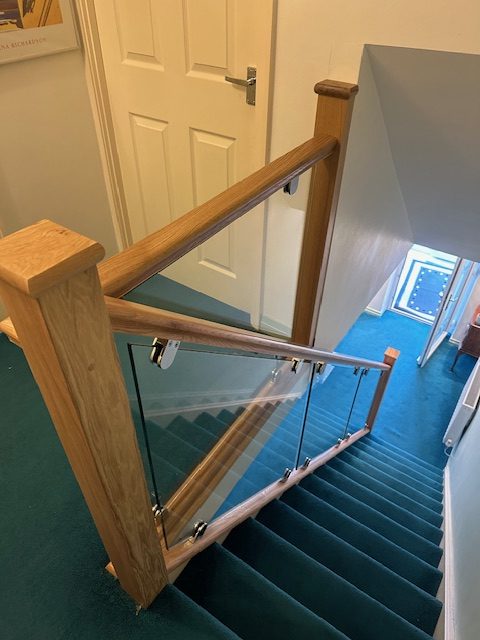 Upgrade to a modern staircase you’ll love—stylish and timeless!